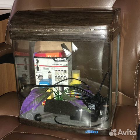 Оборудованный аквариум 20 литров jebo R331