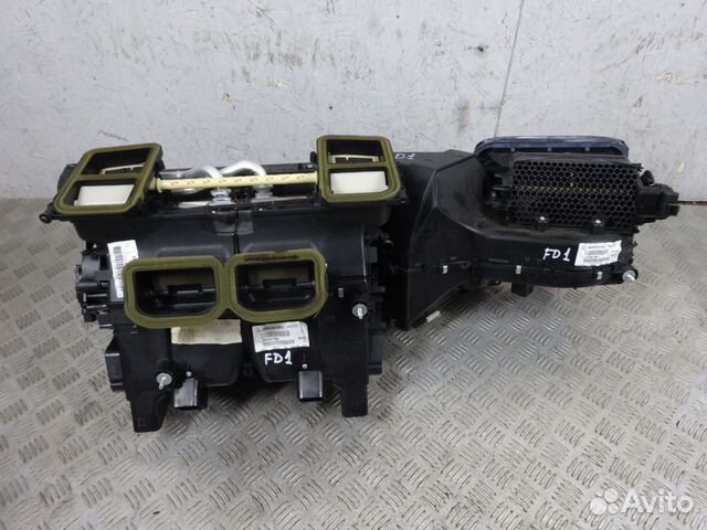 Корпус печки Мерседес 204 207 212 купить в Москве | Запчасти | Авито